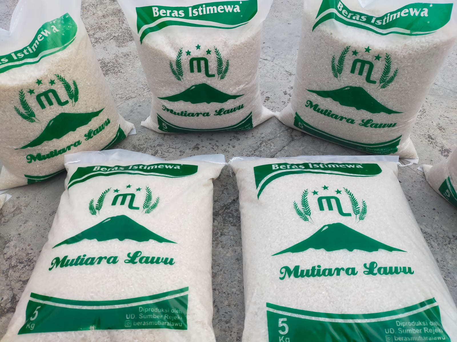 Beras Naga Mutiara dalam berbagai kemasan 5 kilogram | Lazada Indonesia