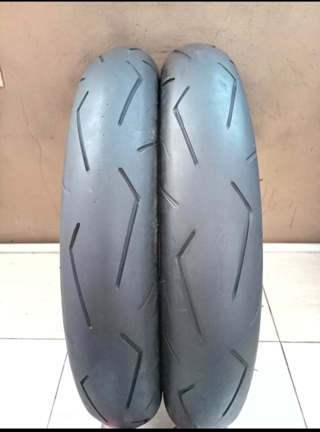 Ban second race Soft Compound Mizzle Mr 01 | Lazada Indonesia