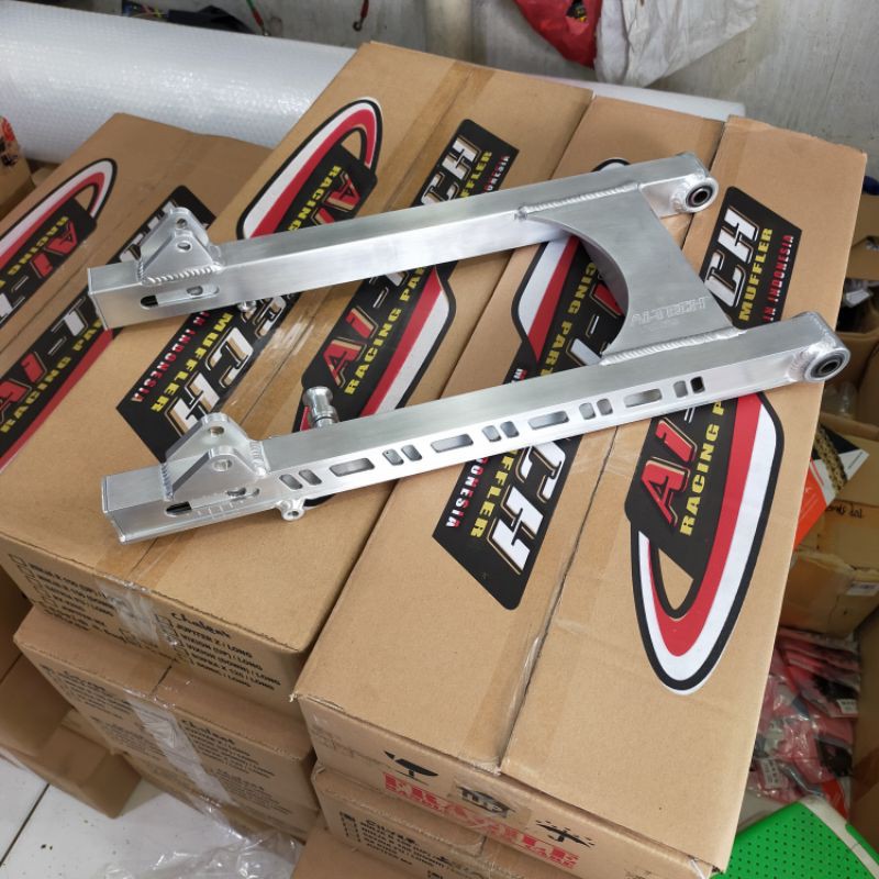 Swing arm aitech wave 125 kharisma Supra 125 kotak coak warna silver ...