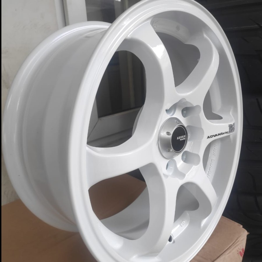 Velg Mobil Advan RG2 Rossi Ronin 15x6.5 8x100/114.3 ET+40 White Gloss ...
