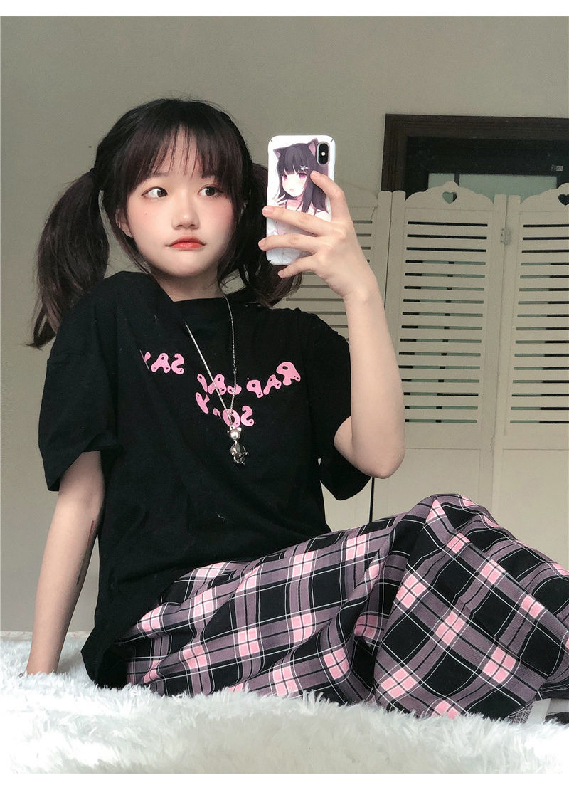 ชุดสองชิ้น: เสื้อยืดแขนสั้น + กางเกง เสื้อยืดแขนสั้นตัวอักษรสไตล์ฮารา ...