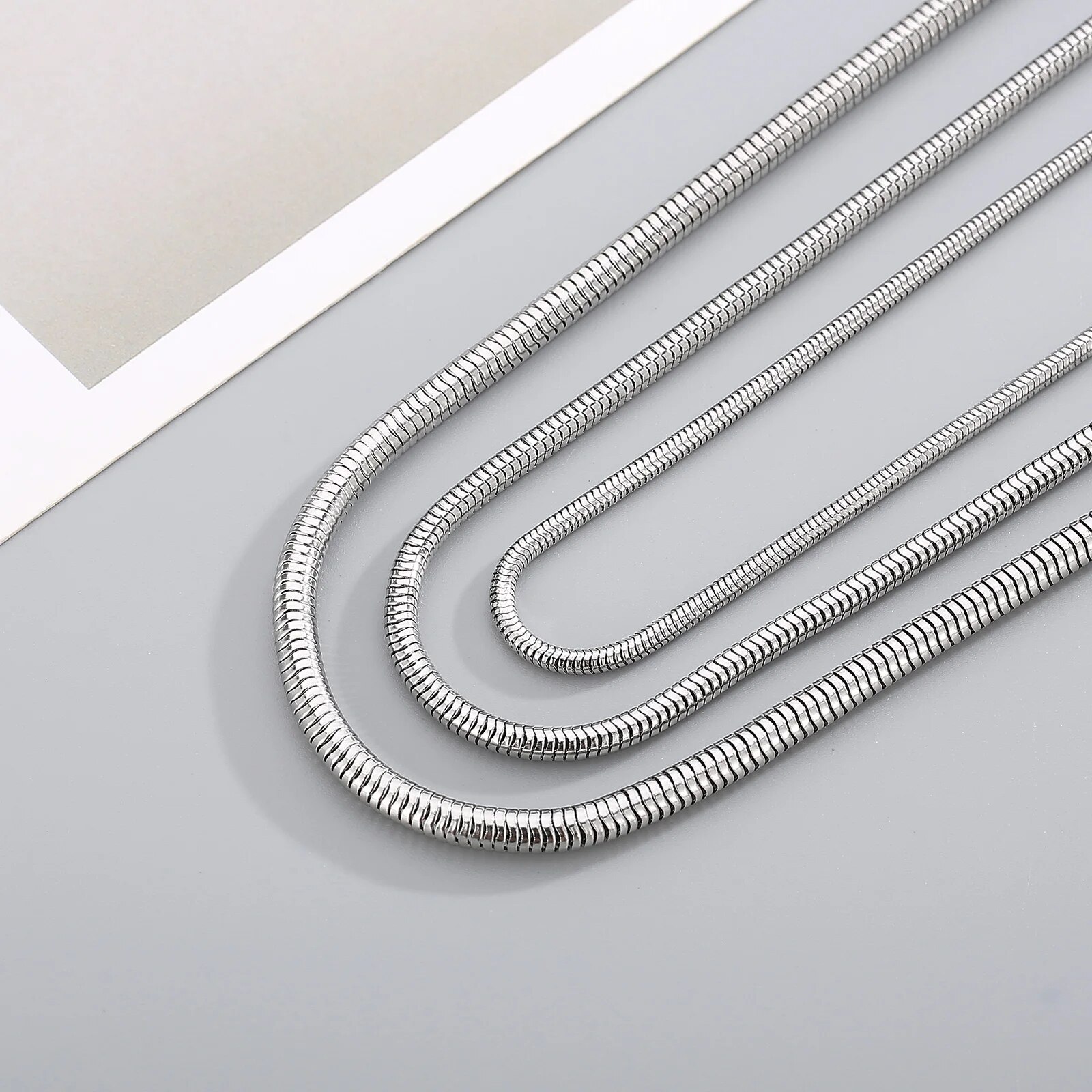 2.5/3/4mm Round Snake Chain Necklace for Men Women Chic Stainless Steel ...