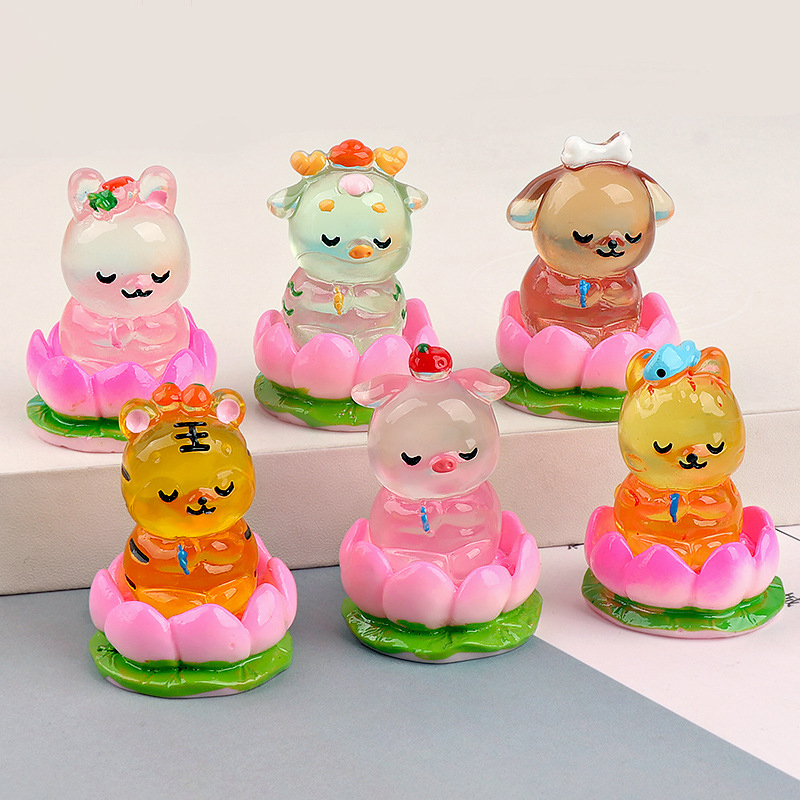 Simple Cartoon Cute Figures Cute Creative Auspiciousness Toy Model ...