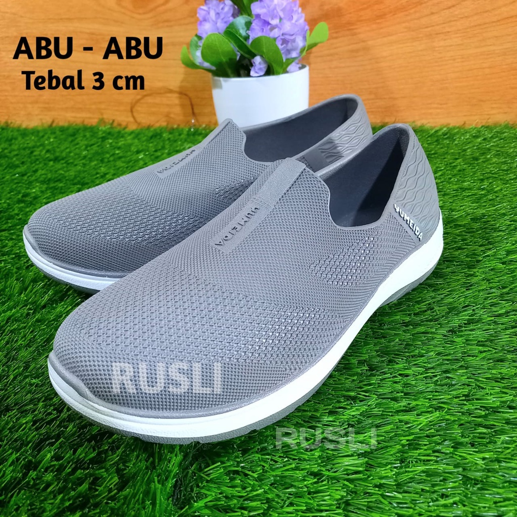 Sepatu Karet Slip On Pria Yumeida 2301 | Lazada Indonesia