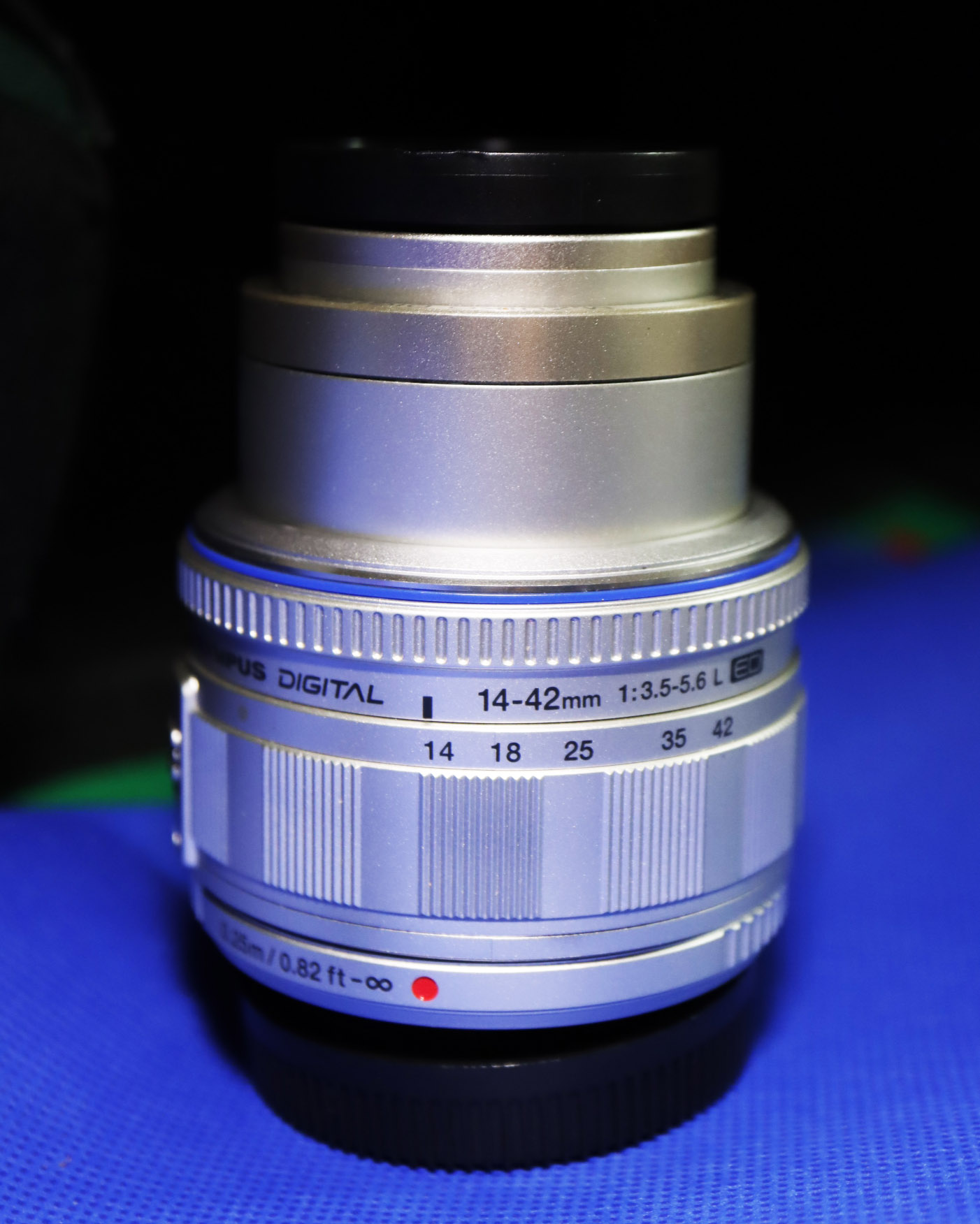 Olympus M.Zuiko Digital 14-42mm f3.5-5.6 L ED Lens, 14-42 mm F/3.5-5.6 ...