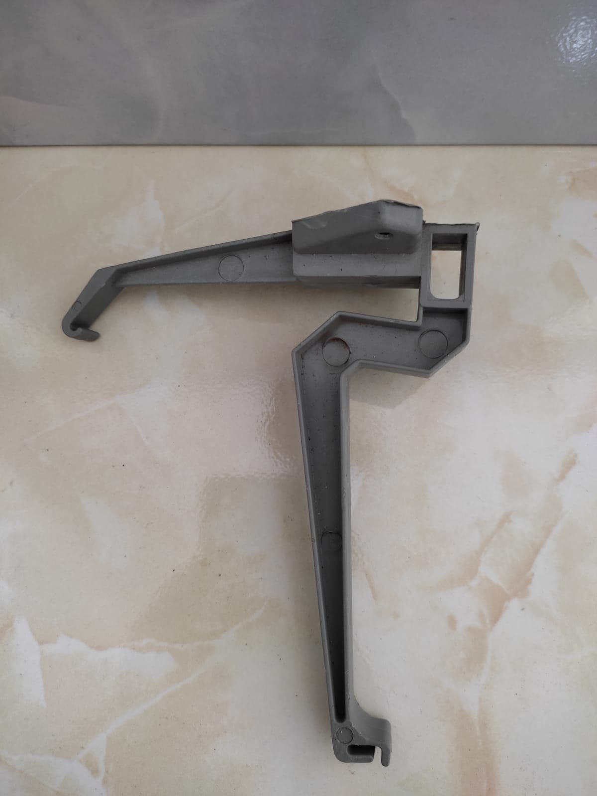 Gantungan Talang Air Segi Kotak PVC | Lazada Indonesia