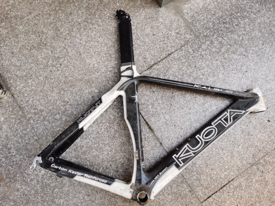 KUOTA MALIBU R KISS carbon fiber road frame two models | Lazada PH