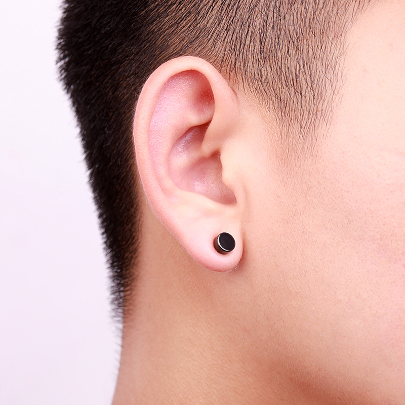 Men's Ear Clip Korean Style Iron-magnet Men's Ear Clip Black Titanium ...