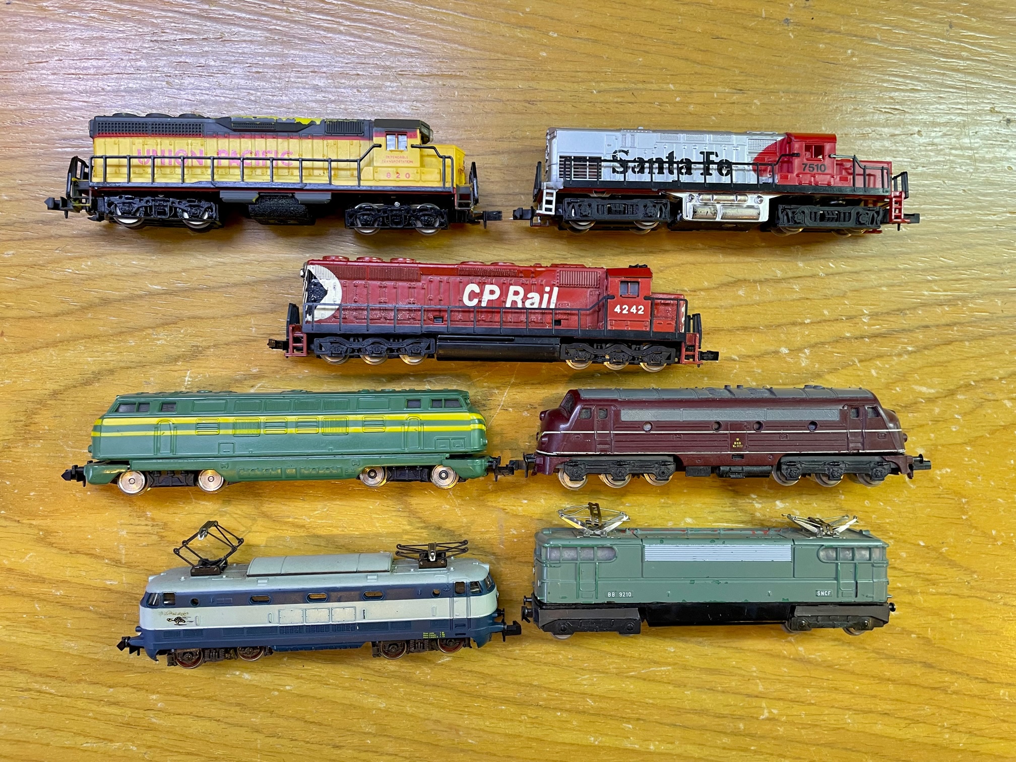 Preowned N Scale Locomotives Junk Class for spares or stand alone. NO ...