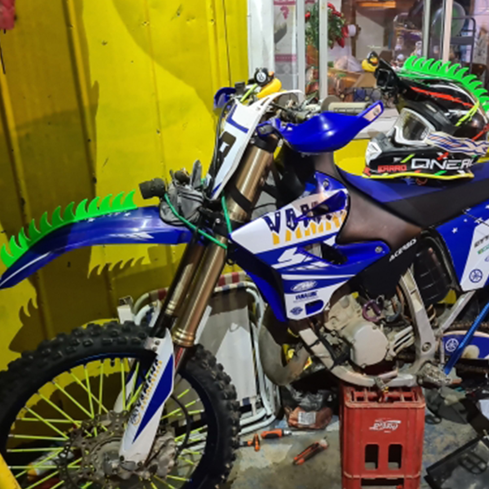 5 Color Rubber Dirt Biker Motocross Mohawk Biker Helmet Mohawks Spikes ...