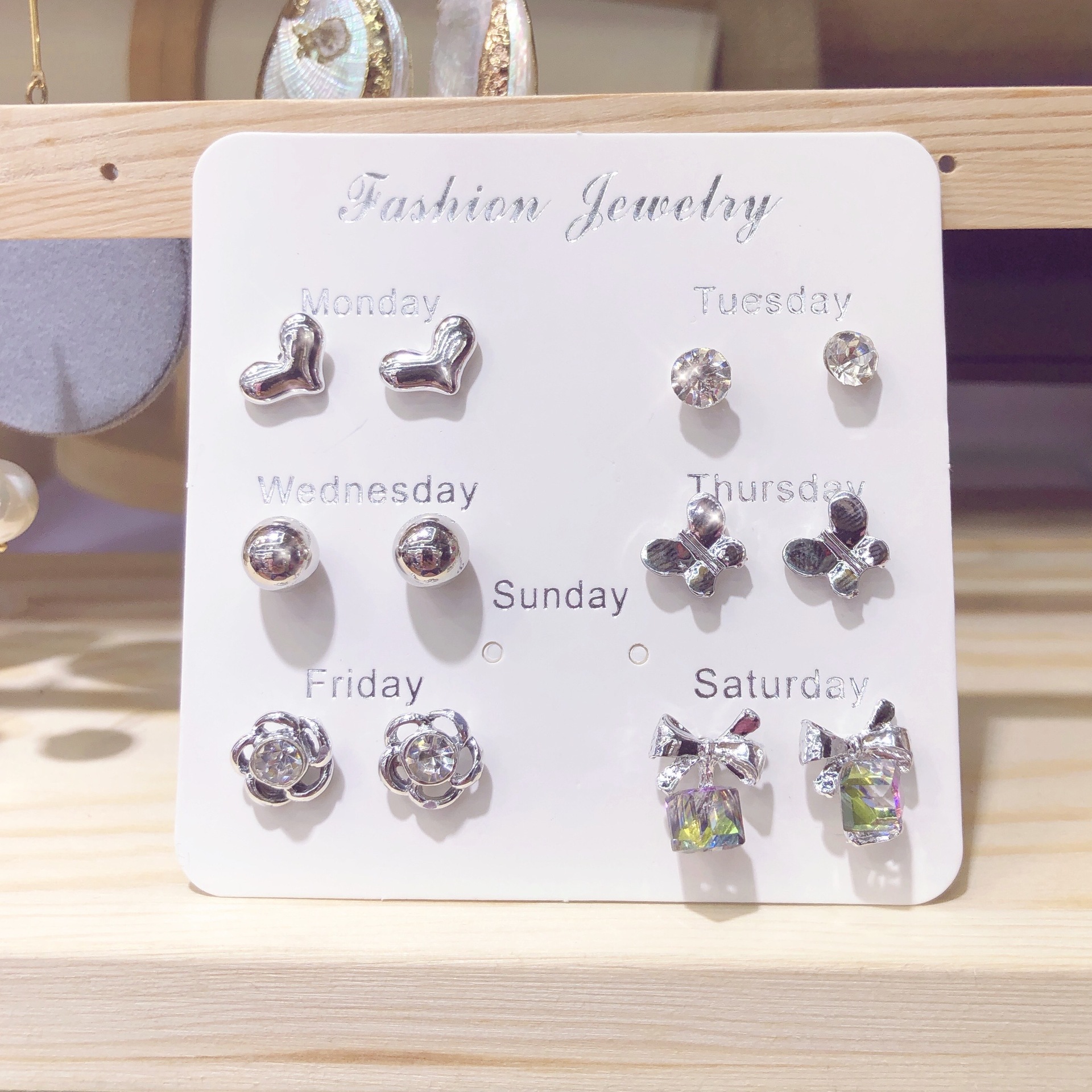 【Countdown Deal！】Source New Week Small Earrings Pair Combination suit ...