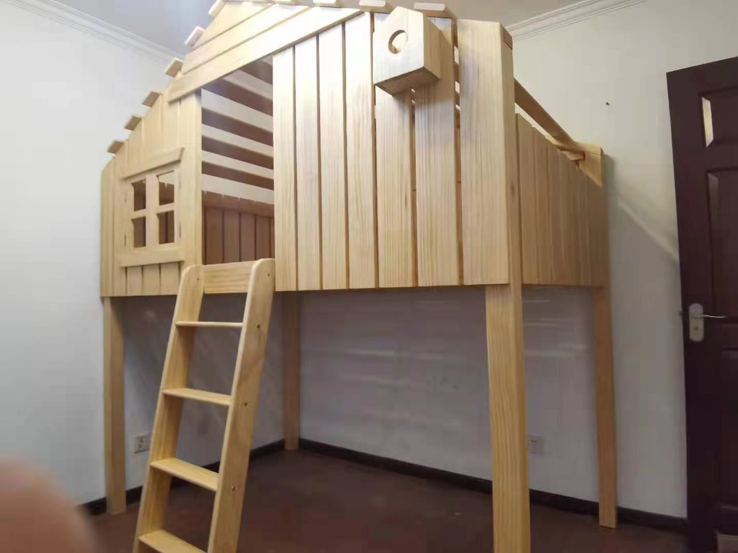 Solid wood tree house bed children's secret base bed double-decker loft ...