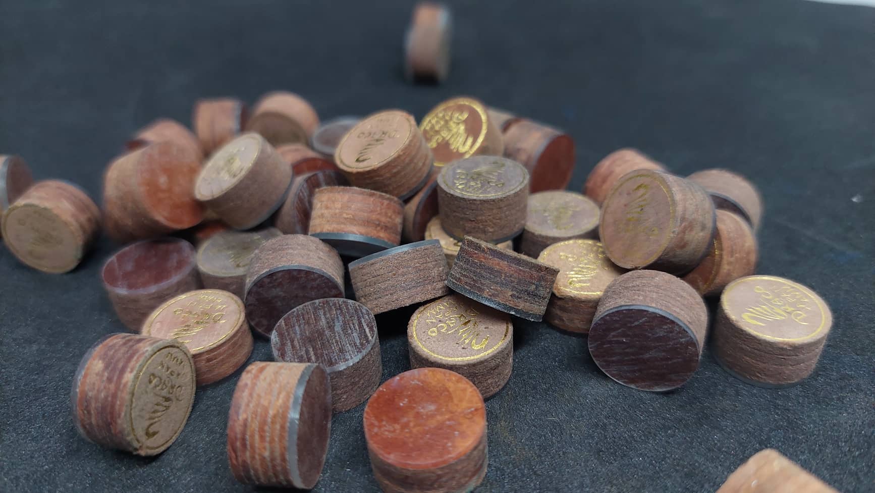 1pc DRACO CLEAR AND LAMINATED CUE TIP BLACK / PANDULO NG TAKO ...