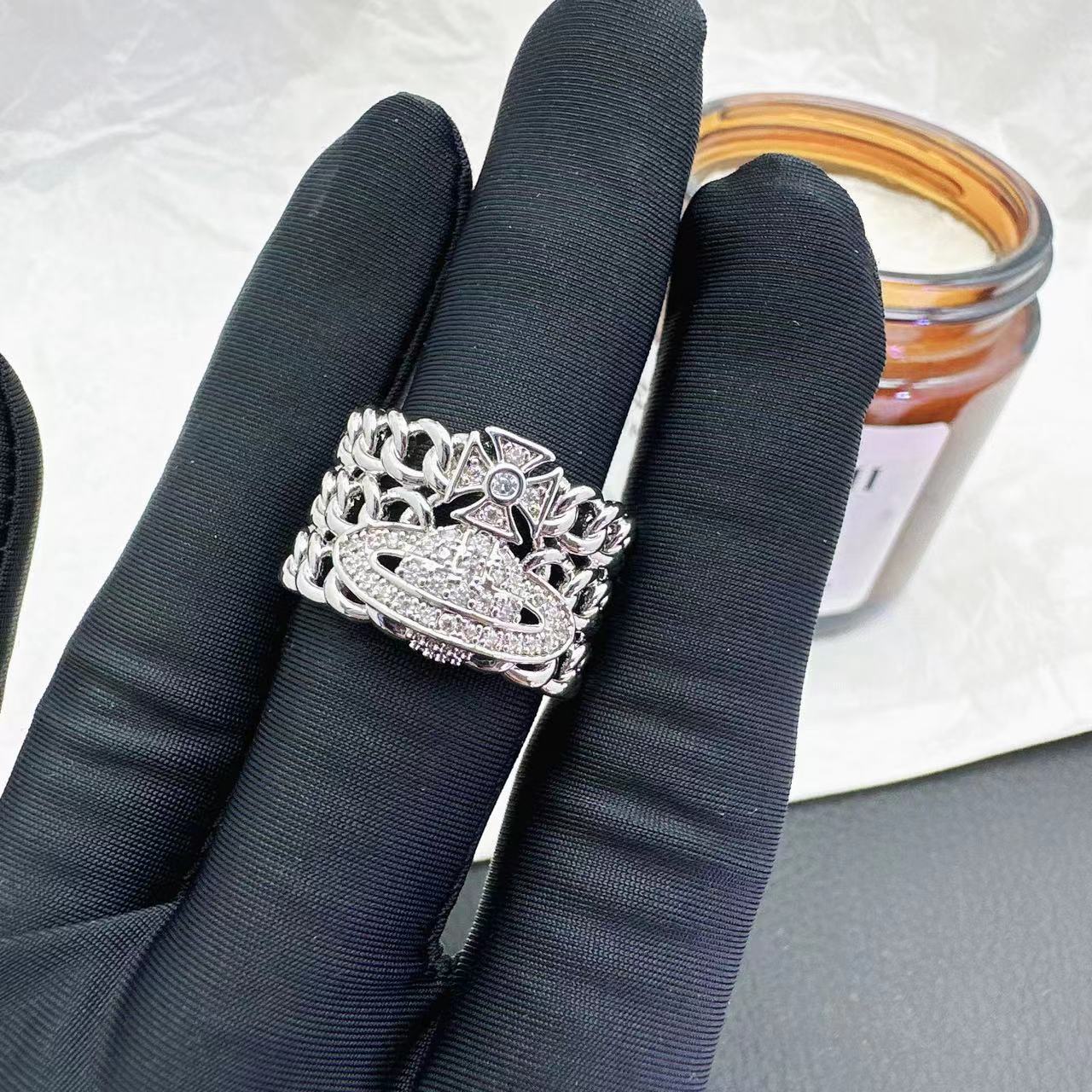 Empress Dowager Hollow Full Saturn Ring Niche High-end Light Luxury ...