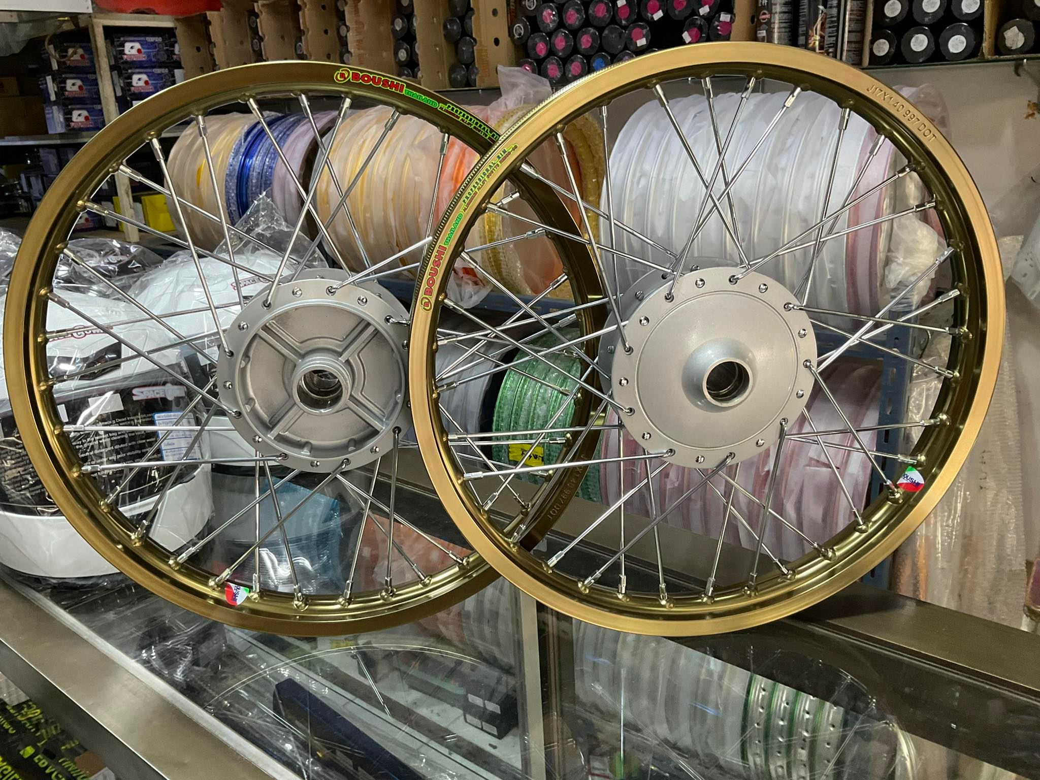 ชุดล้อ ดุมเดิมสีบร์อน (ราคา1คู่) RC80 RC100 คริสตัล วงล้ออลูมิเนียมเกรด ...