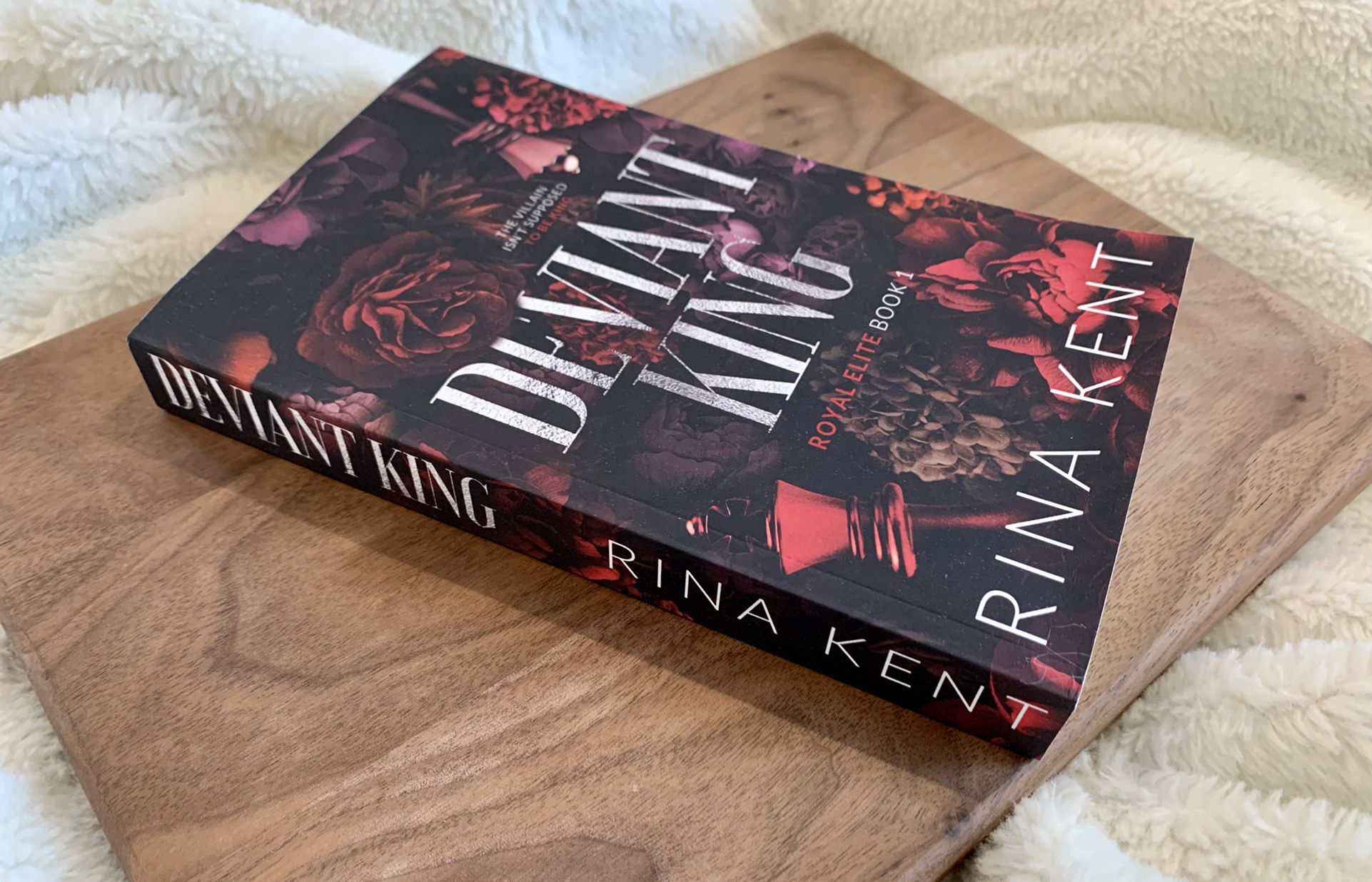 Deviant King | Royal Elite #1 | Book by Rina Kent | Matte Lamination | Premium Paper | | Daraz ...