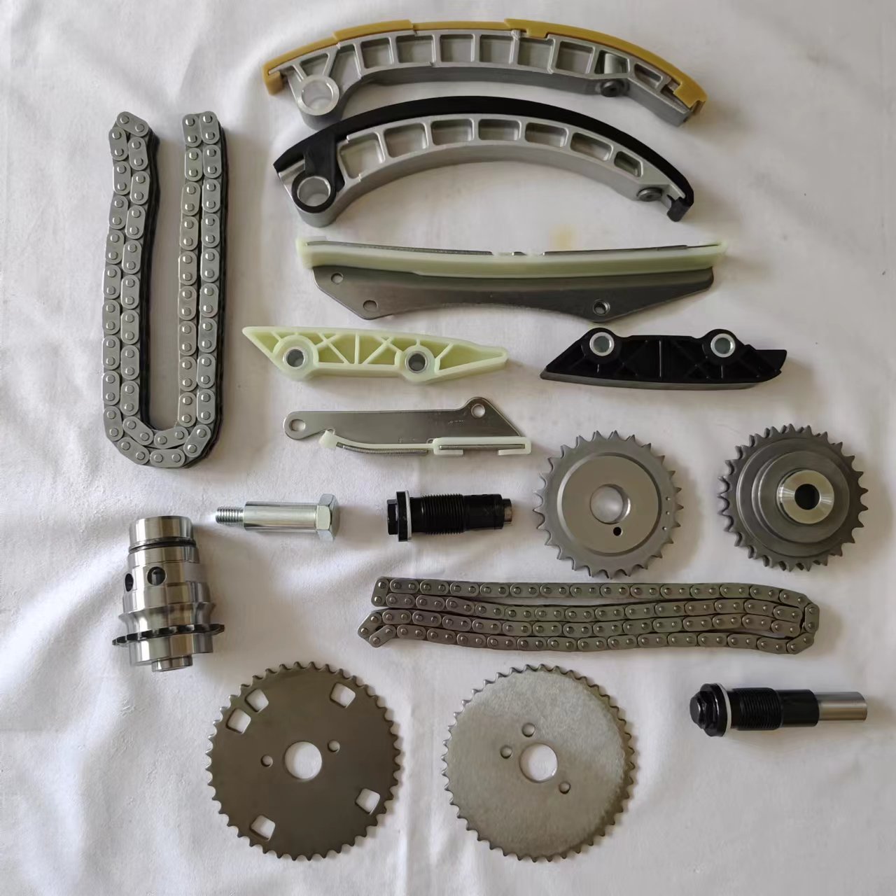 The 4p10 timing repair kit is suitable for Mitsubishi 4p10 engine ...