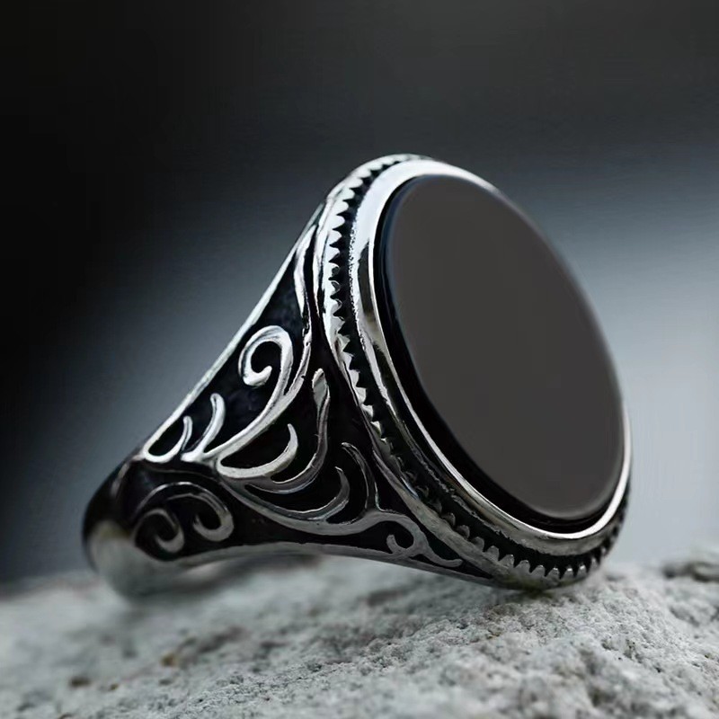 Totem Pattern Zircon Ring Men's Punk Dark Tide Cool Wind Ring Popular ...