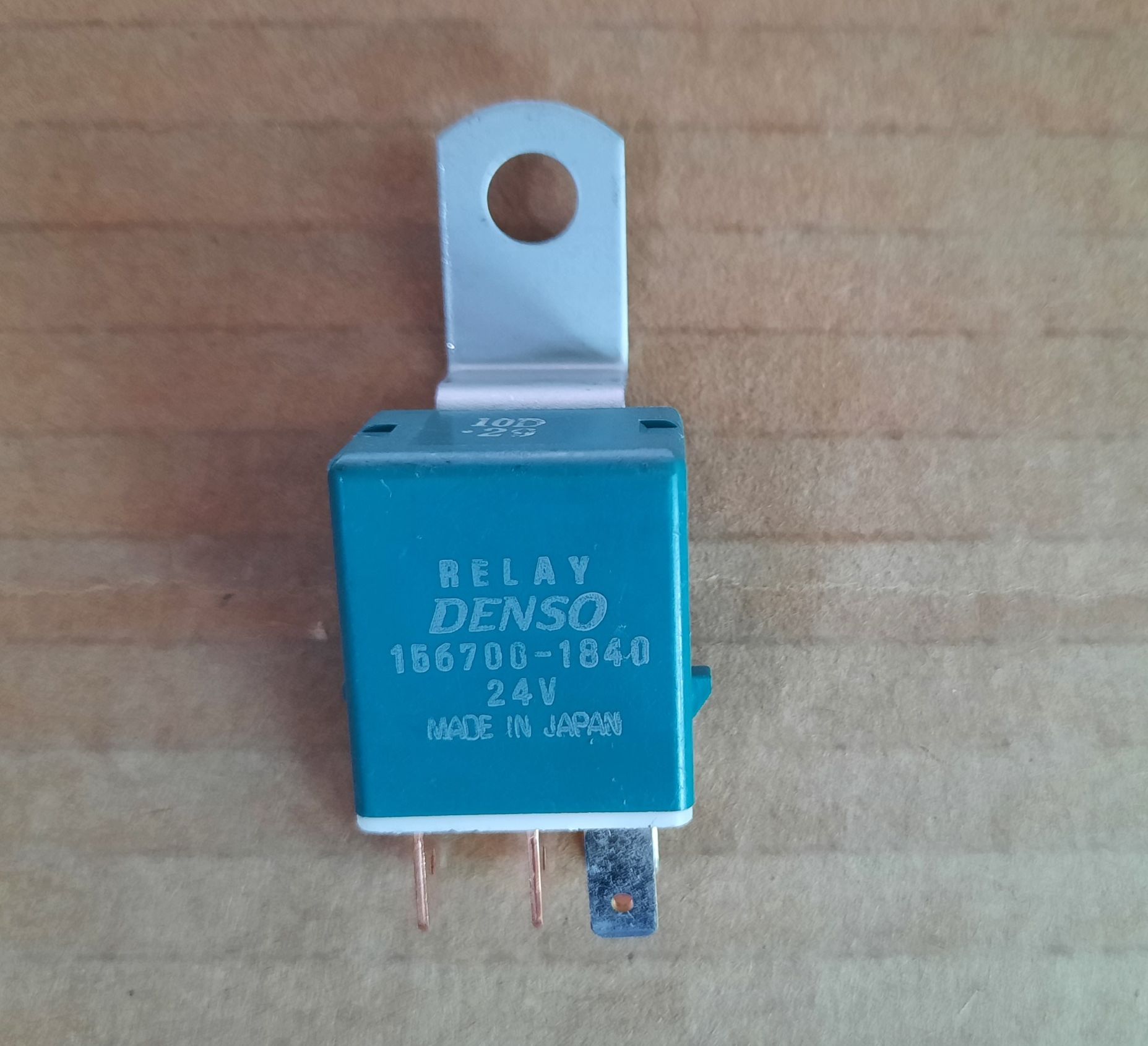 Relay denso 156700-1840 5 ขา 24V 30A คอนแทกทองแดงแท้ รีเลย์รถยนต์ Made ...