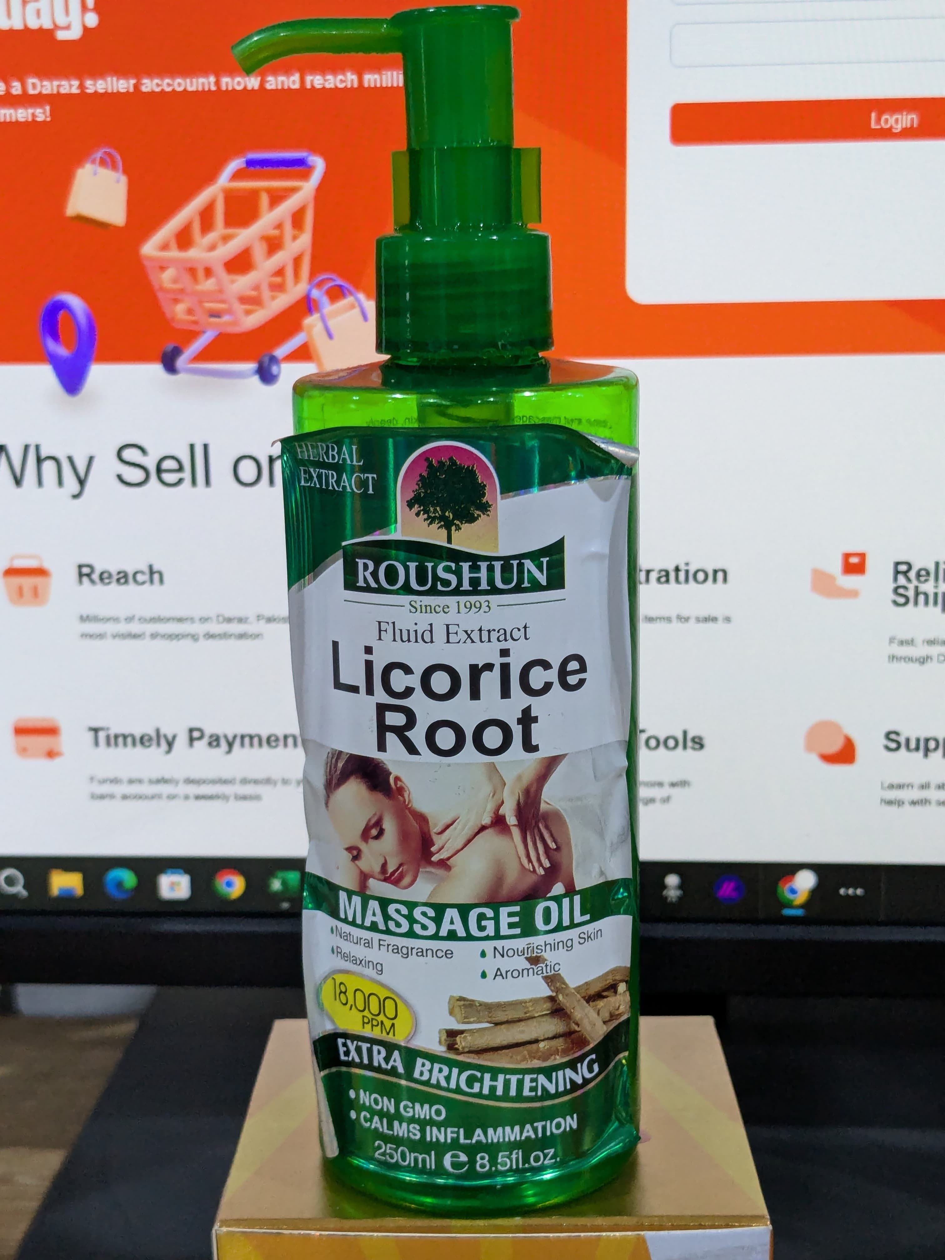 Roushun Herbal Extract Licorice Root Extra Brightening Massage Oil ...