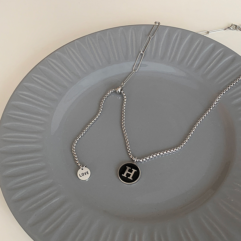 【Surprise Price】H Letter Titanium Steel Chain Stitching Necklace Female ...