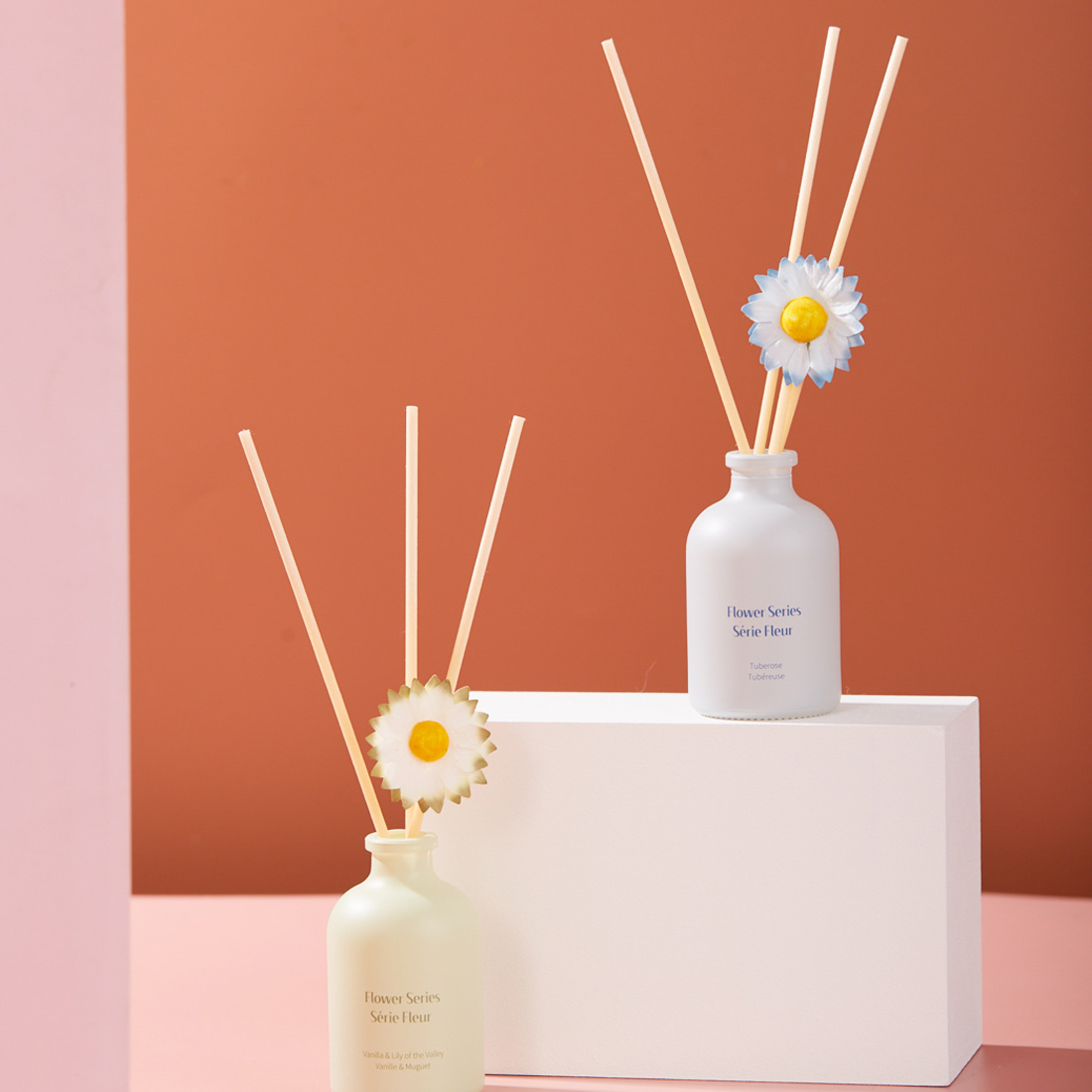 MINISO ก้านไม้หอม ก้านไม้หอมอโรม่า ปรับอากาศ อโรมาเทอราพี Flower Series ...