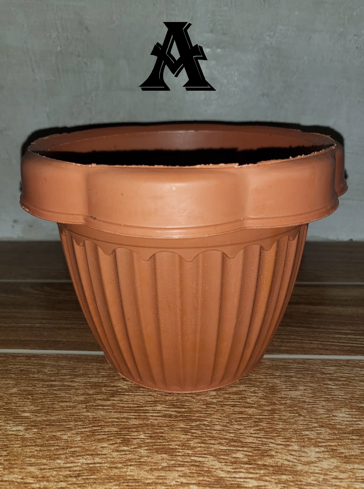 SALE P30 paso any kind - pots for plants - flower pots - garden pots ...
