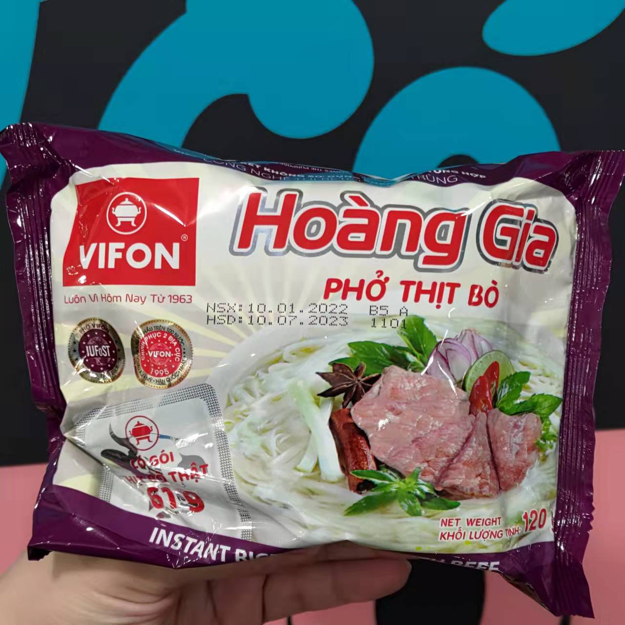 Vifon Hoang Gia 3 Flavor |Pho Thit Bo Hoang Gia Co Goi Thit Bo 61g - Vifon Hoang Gia Beef Noodle ...