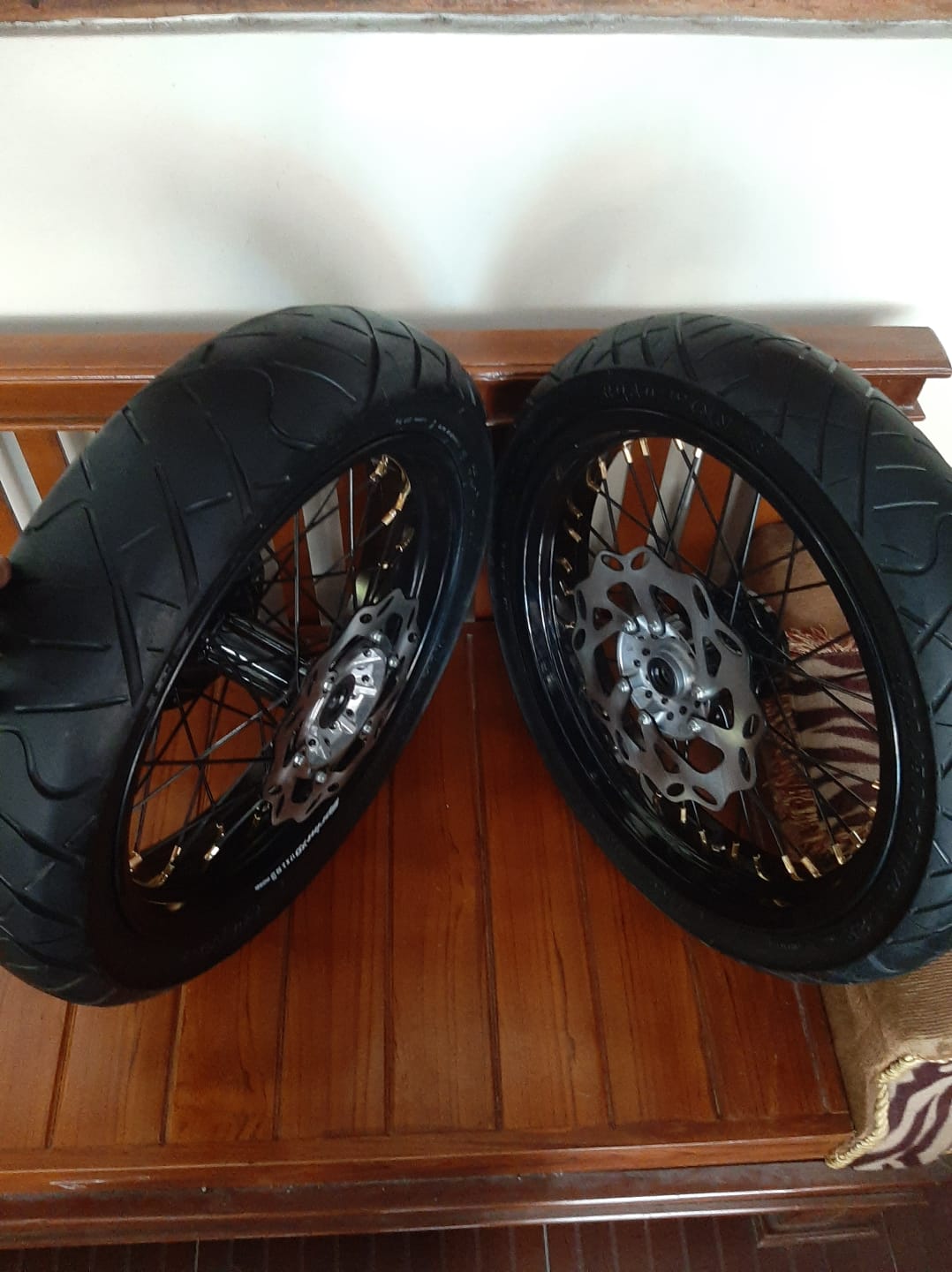 RODA SUPERMOTO YAMAHA WR155 HITAM FREE DISC DEPAN BELAKANG | Lazada ...