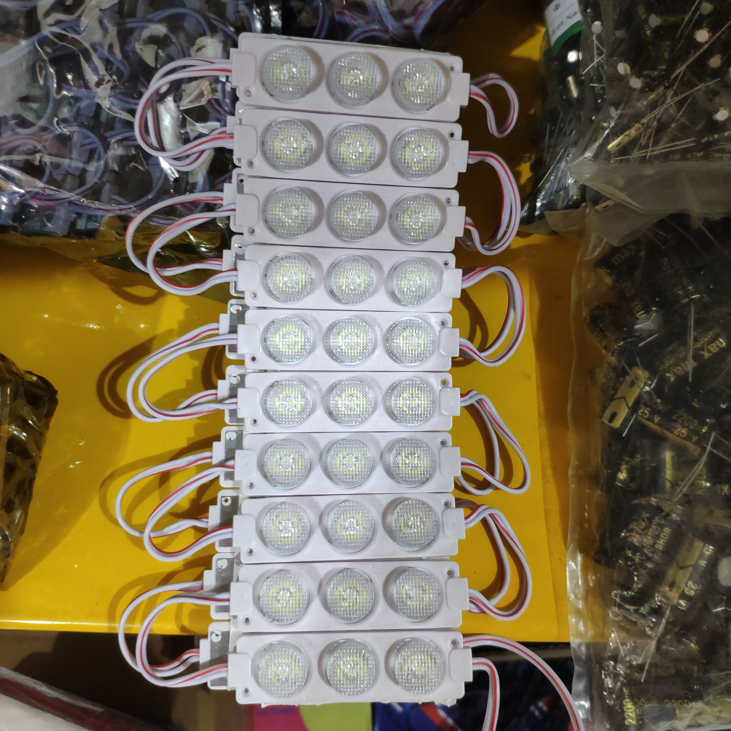 (ISI 10) LAMPU LED MODUL 3 MATA PUTIH 24V SMD 7520 3030 24VOLT | Lazada ...