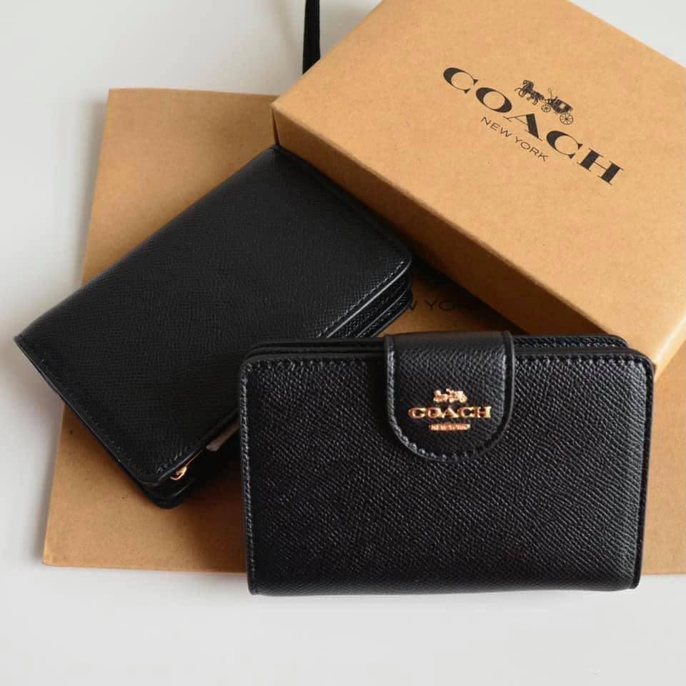 Guaranteed Coach Medium Corner Zip Women's Wallet In Signature Leather ...