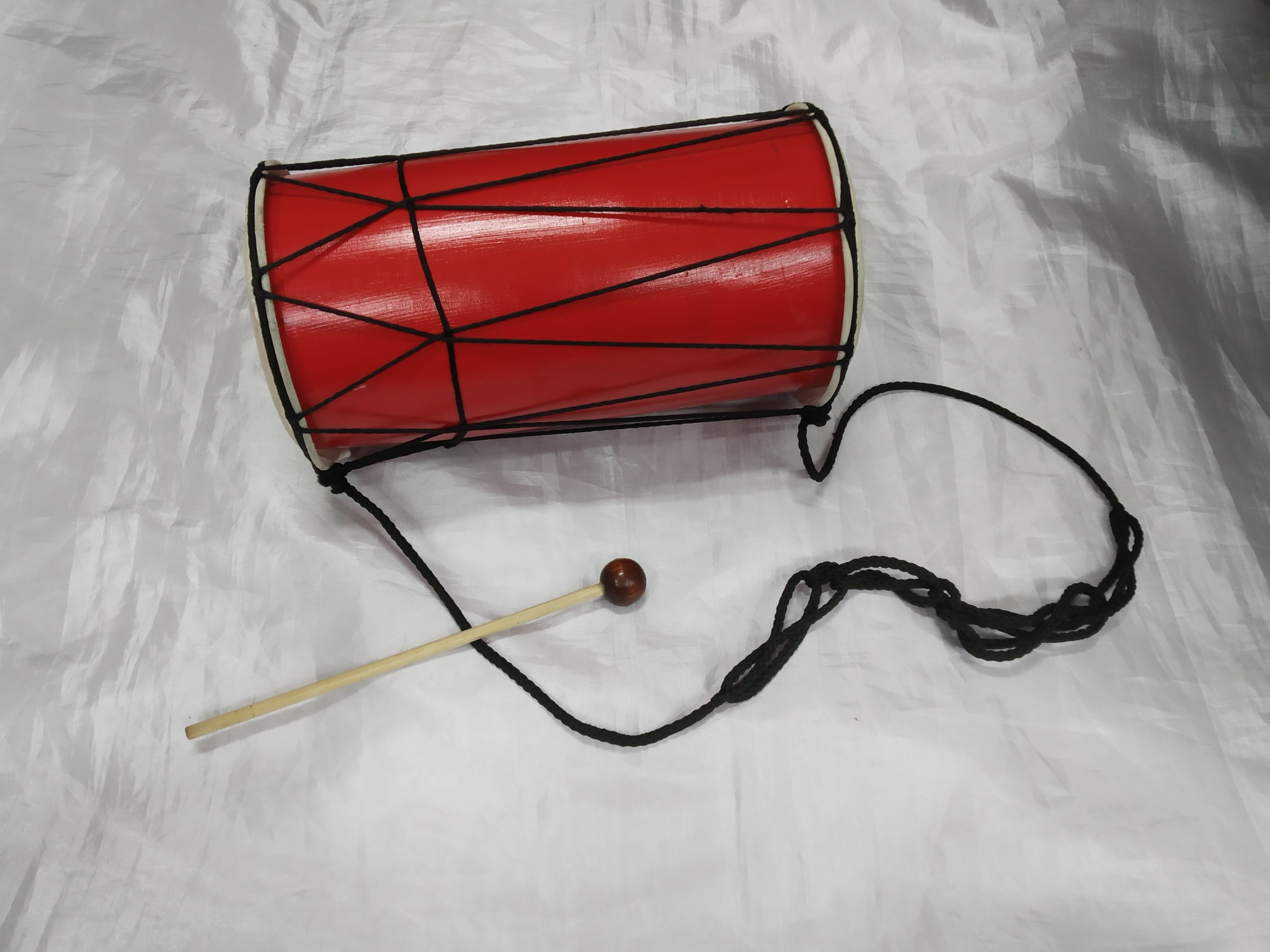 Kendang gendang gendang kecil panjang 25cm khas Bali, mainan anak ...