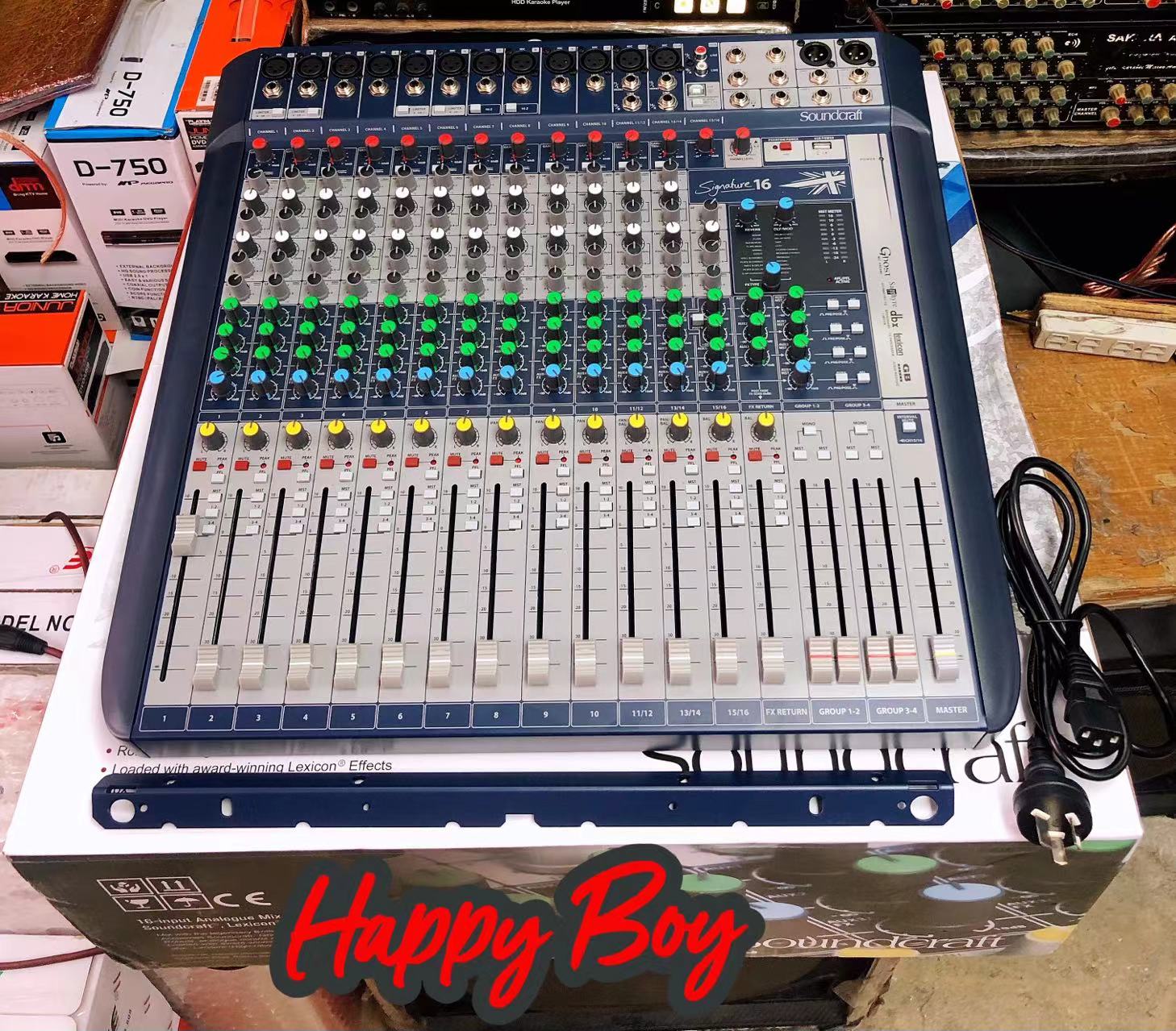 Professional sound mixer 12 channel Soundcraft Compact analogue mixing ...