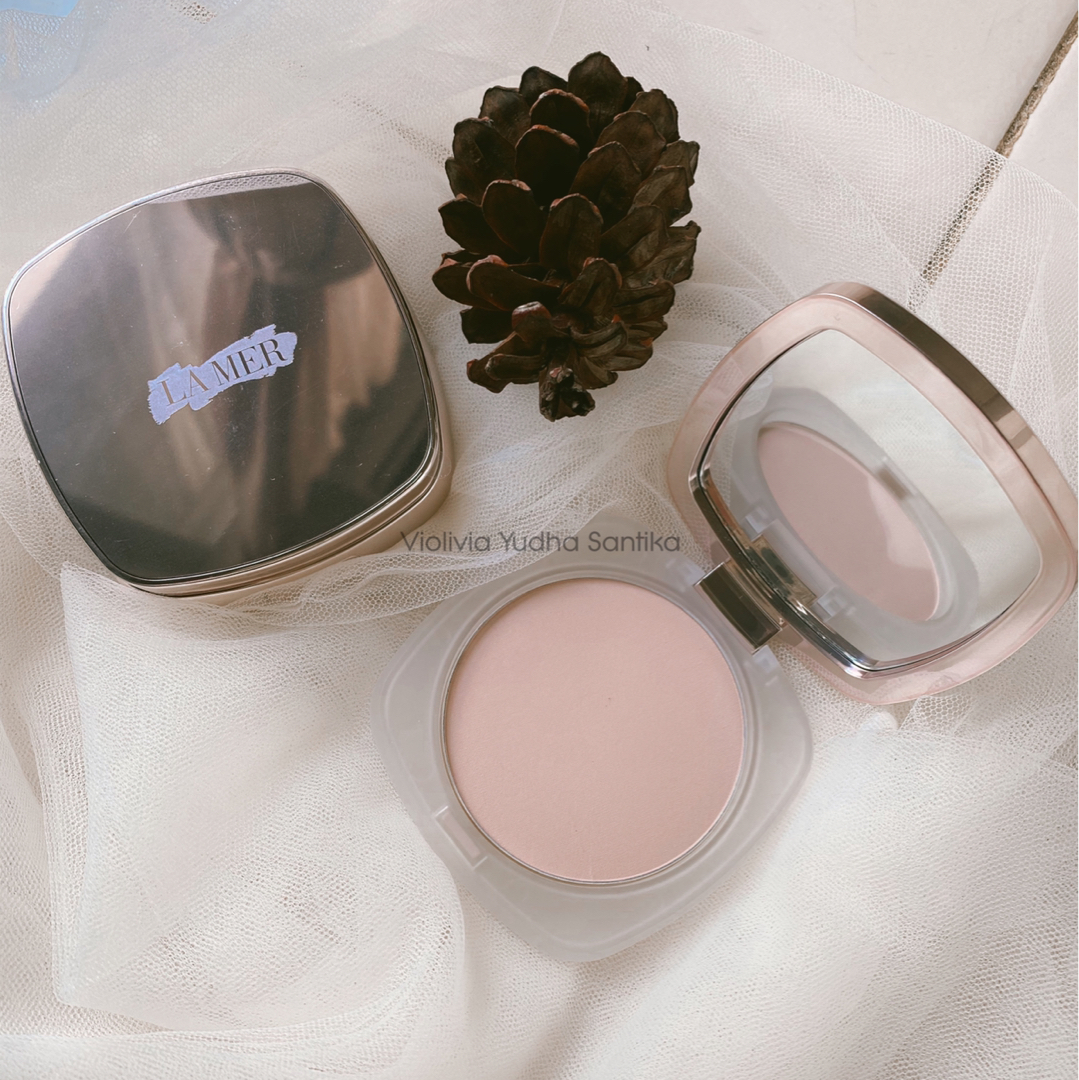 Review: La Mer Sheer Pressed Powder Translucent, 57% OFF