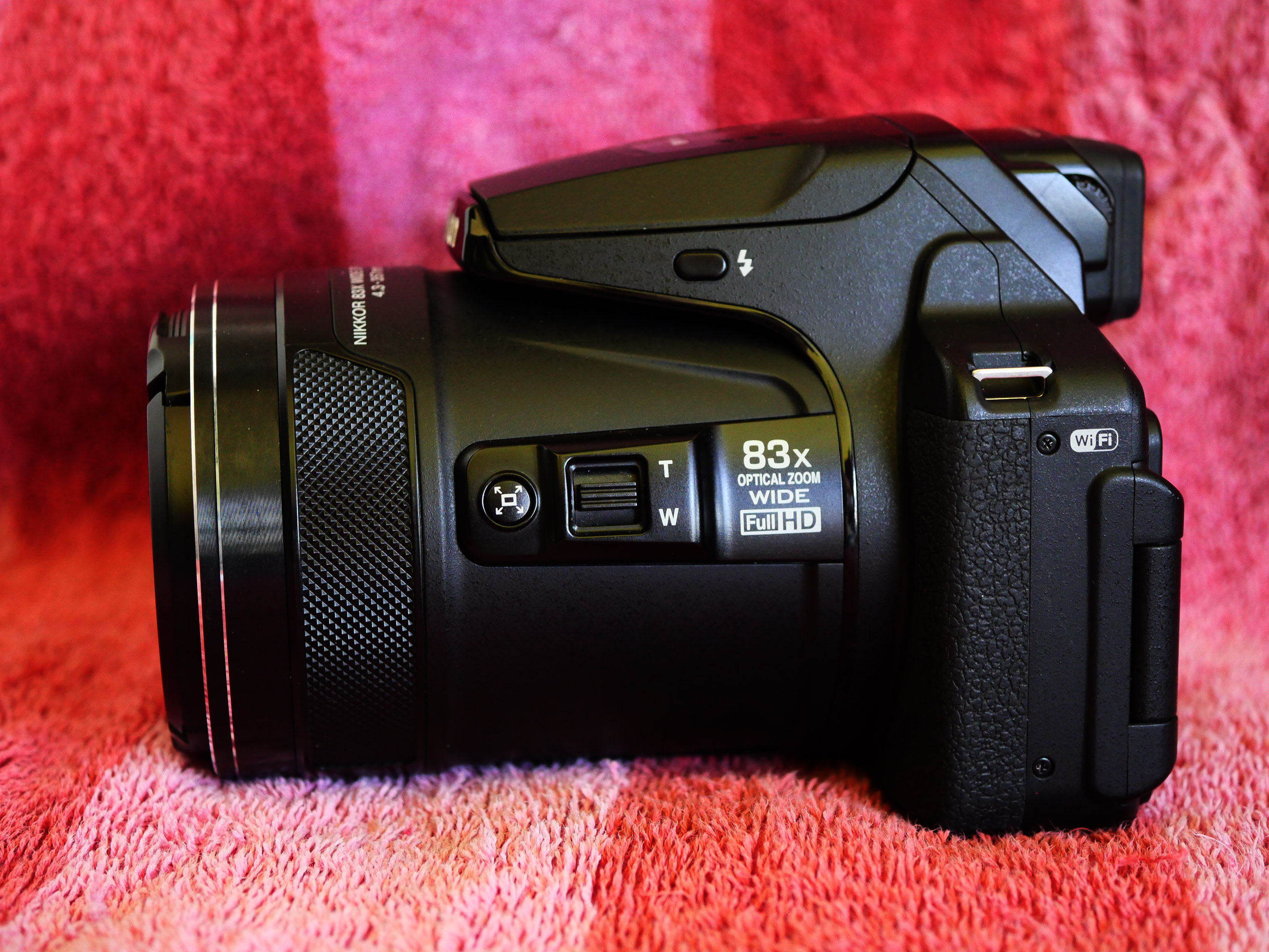 Nikon Coolpix P900 Camera Black 83x VR Zoom (24-2000mm) 332x Digi zoom ...