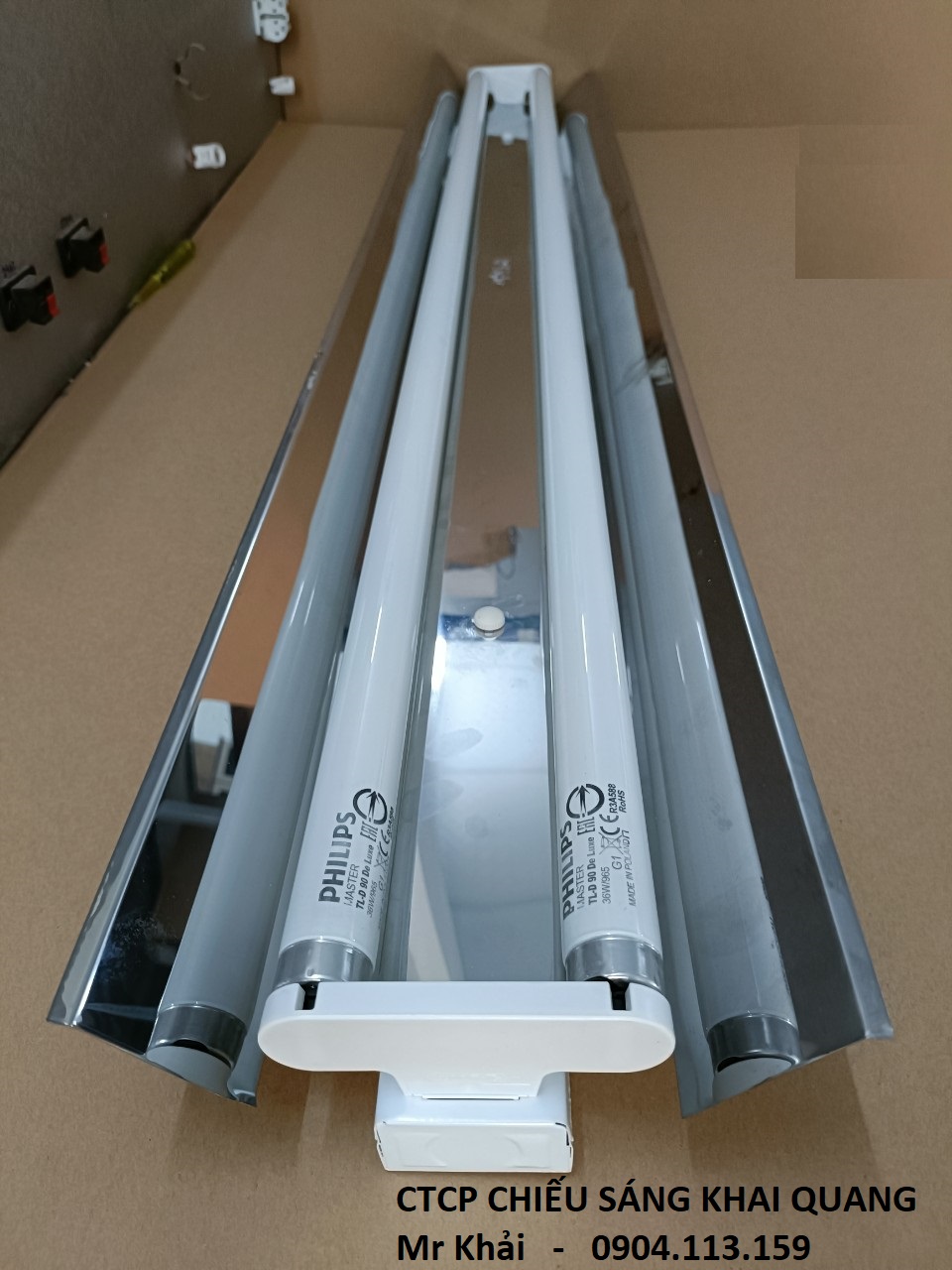 (SALE) Bộ đèn D65 2x36W PHILIPS dùng so màu | Lazada.vn