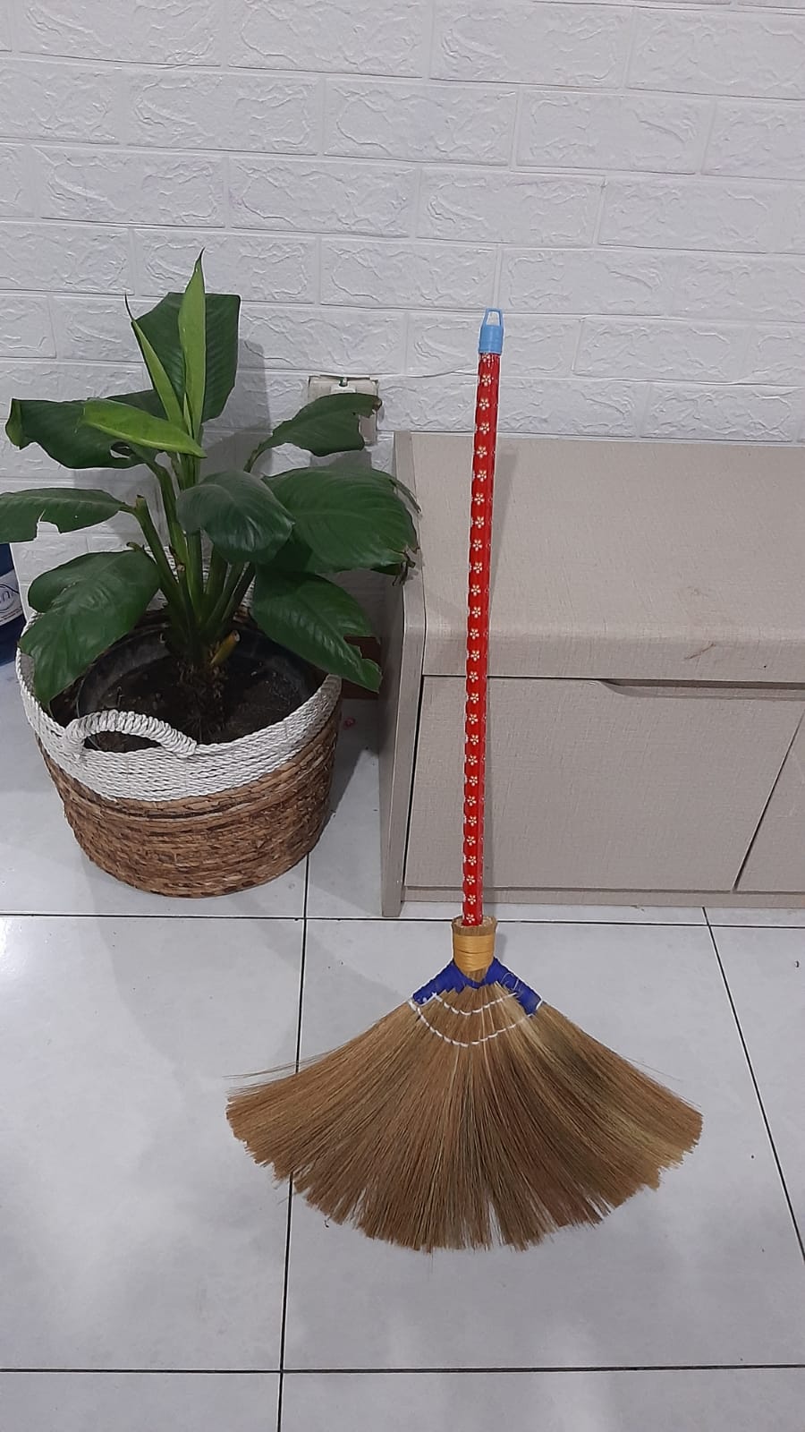 SAPU LANTAI RAYUNG GAGANG KAYU / SAPU GUBEG / SAPU RUMPUT SEKAM / SAPU ...