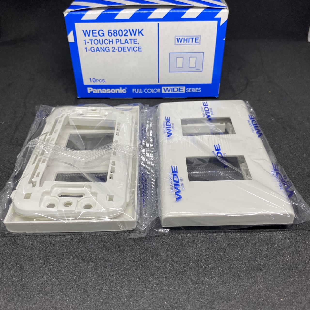 Panasonic หน้ากาก BS TYPE ขนาด 3x3 ทรงสี่เหลี่ยมจัตตุรัส WEB 7813 (3 ...