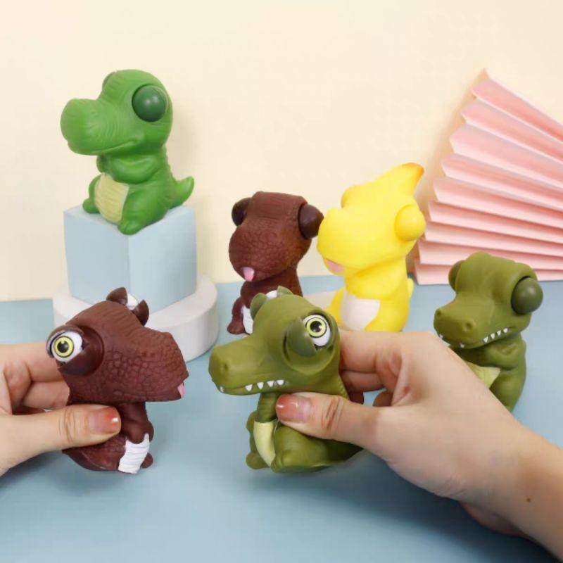 Funny Grass Worm Pinch Toy Novelty Eye Popping Squeeze Green ...