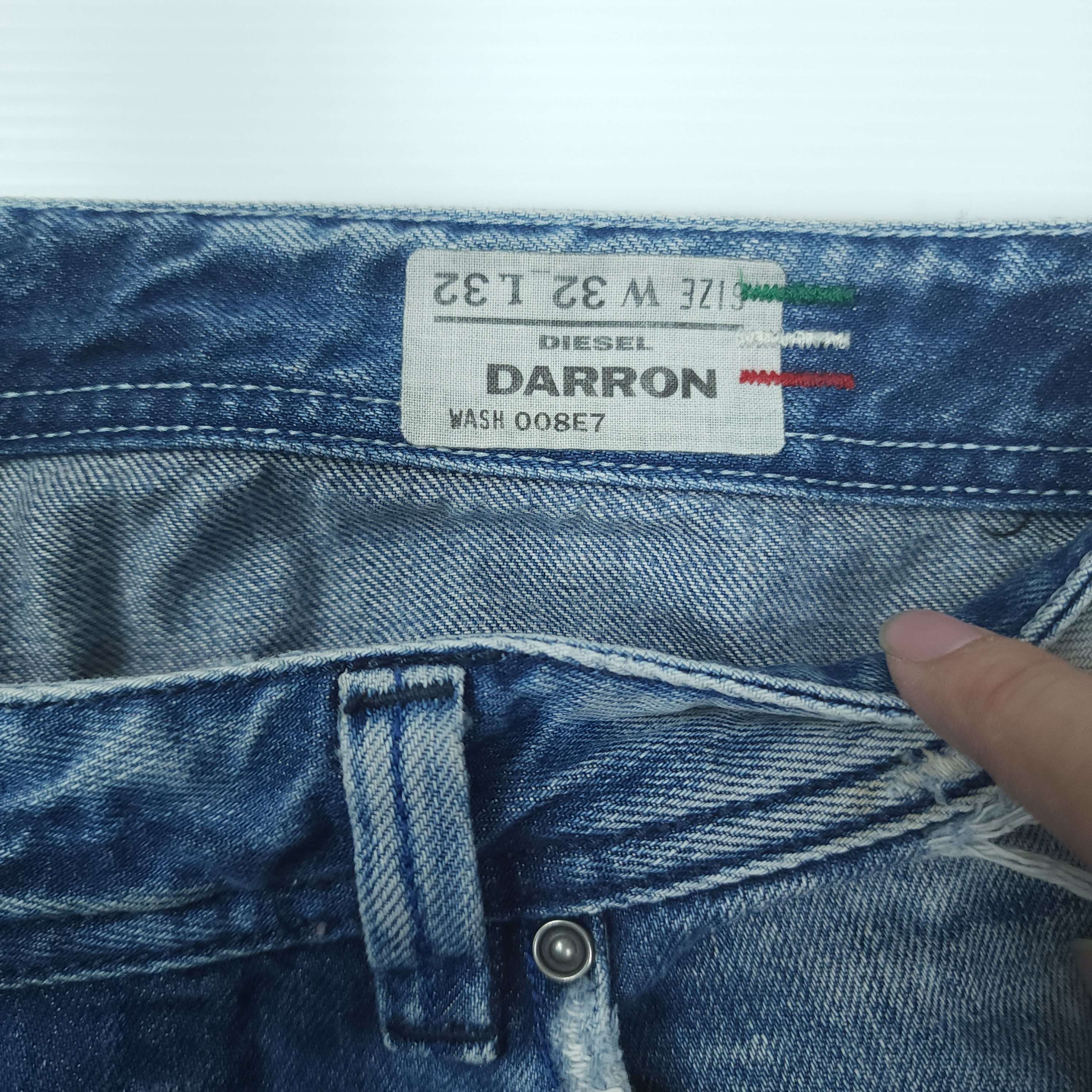 ยีนส์ Diesel เอว 33 แต่งขาด ฟอกเทคนิค Stone Washed ผ้าหนานุ่ม ขาเดฟ ...