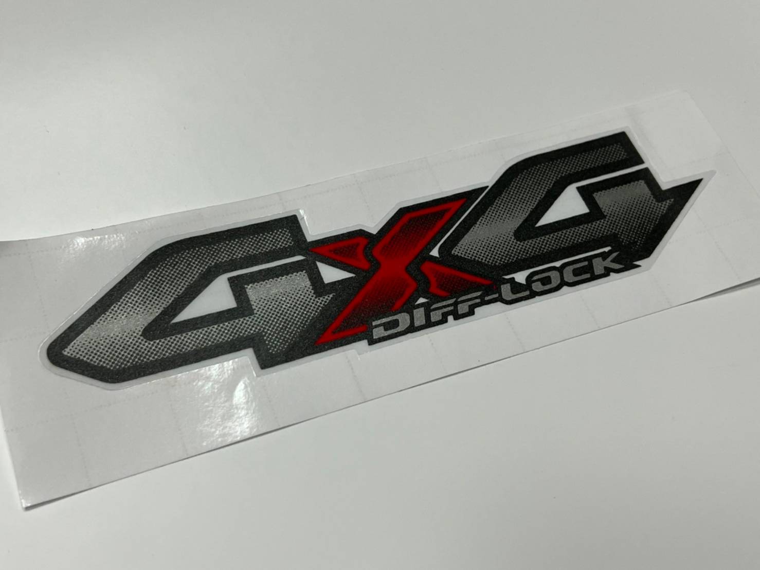 สติ๊กเกอร์ดั้งเดิม คำว่า 44 DIFF-LOCK ติดฝาท้าย MITSUBISHI TRITON PLUS ...