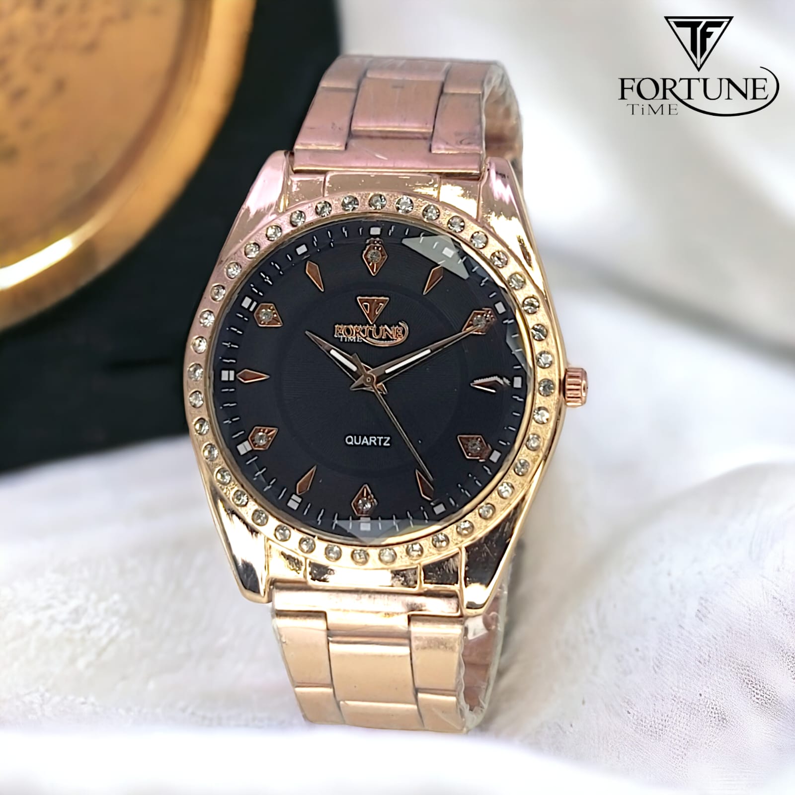 New Fashion Quartz Wrist Watch Women's Watches Simplicity Ladies Causal ...