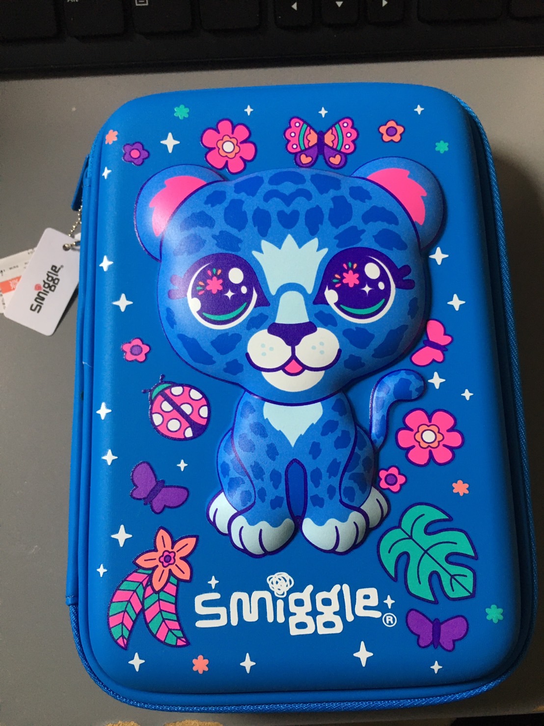 กล่องดินสอ SMIGGLE Hardtop Budz ลายแมวเสือดาว สี Cornflower Blue ส่งฟรี ...