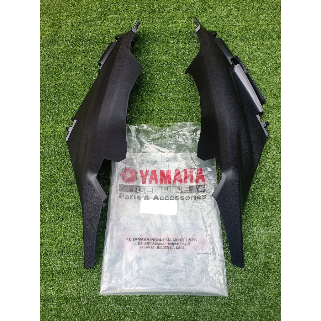 Yamaha Xmax Panel 1 and 2 Cover 100% Yamaha Genuine Parts Brandnew and ...