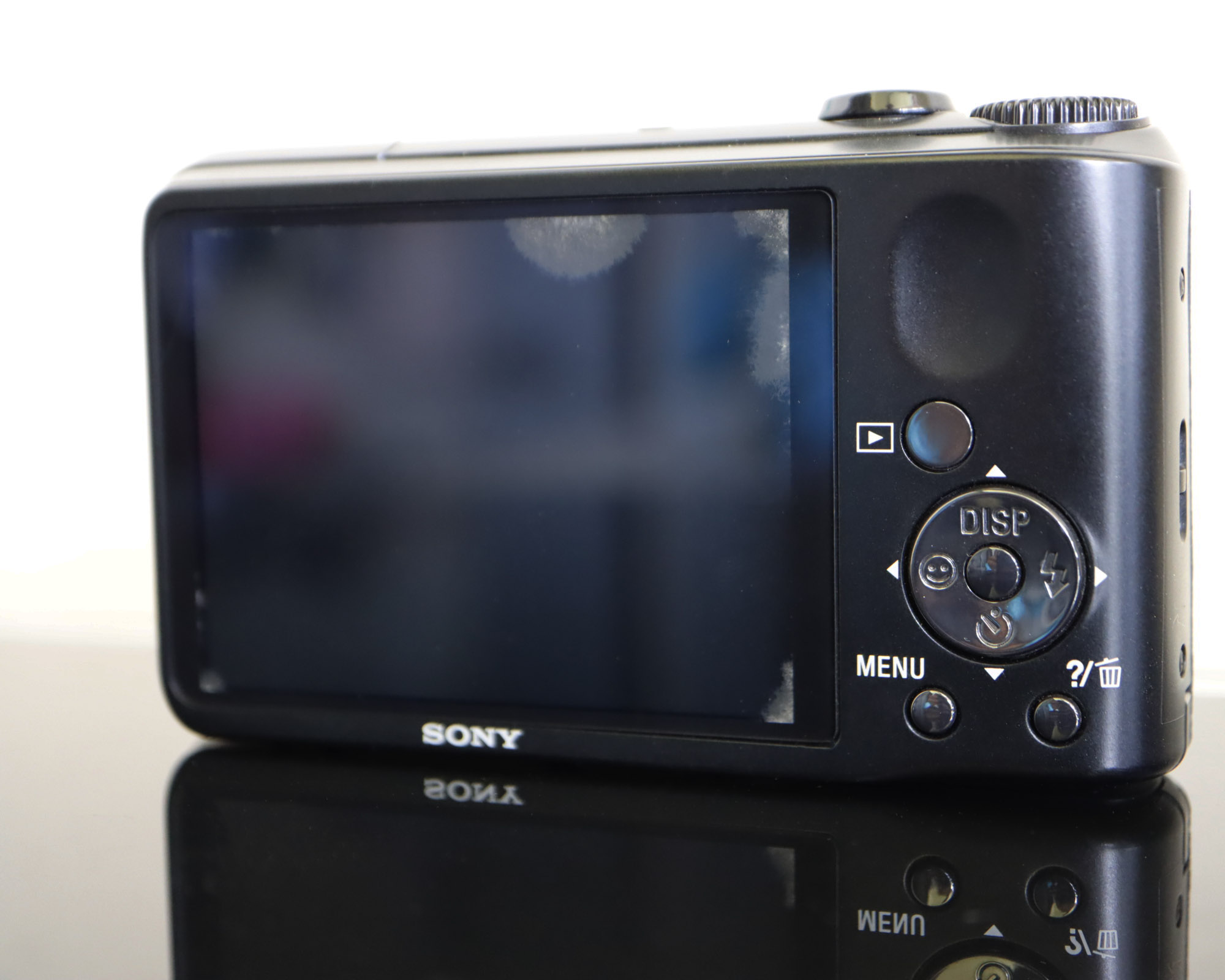 Sony Cyber-shot DSC-H90 16.1MP, Digital Still Camera with 16x Wide ...