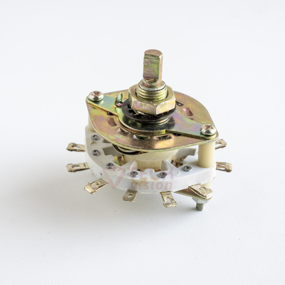 Rotary Switch 11 posisi Saklar Selector Putar 10A model Kecil | Lazada ...