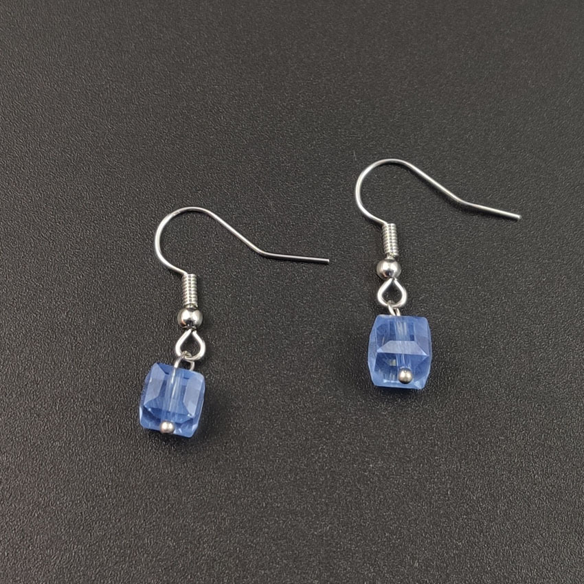Blue cheese sea simple generous fashion blue crystal square earrings ...