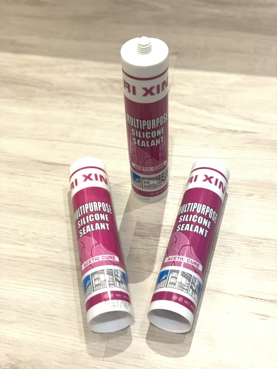 Lem Sillicone Tabung RI XIN Hitam Clear Putih 300ml | Lazada Indonesia