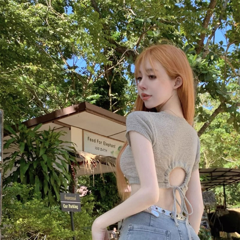 NICK เสื้อยืดแขนสั้นผูกเชือกเปิดหลังสีรุ้งแสนหวาน,เสื้อเอวลอยเซ็กซี่สุด ...