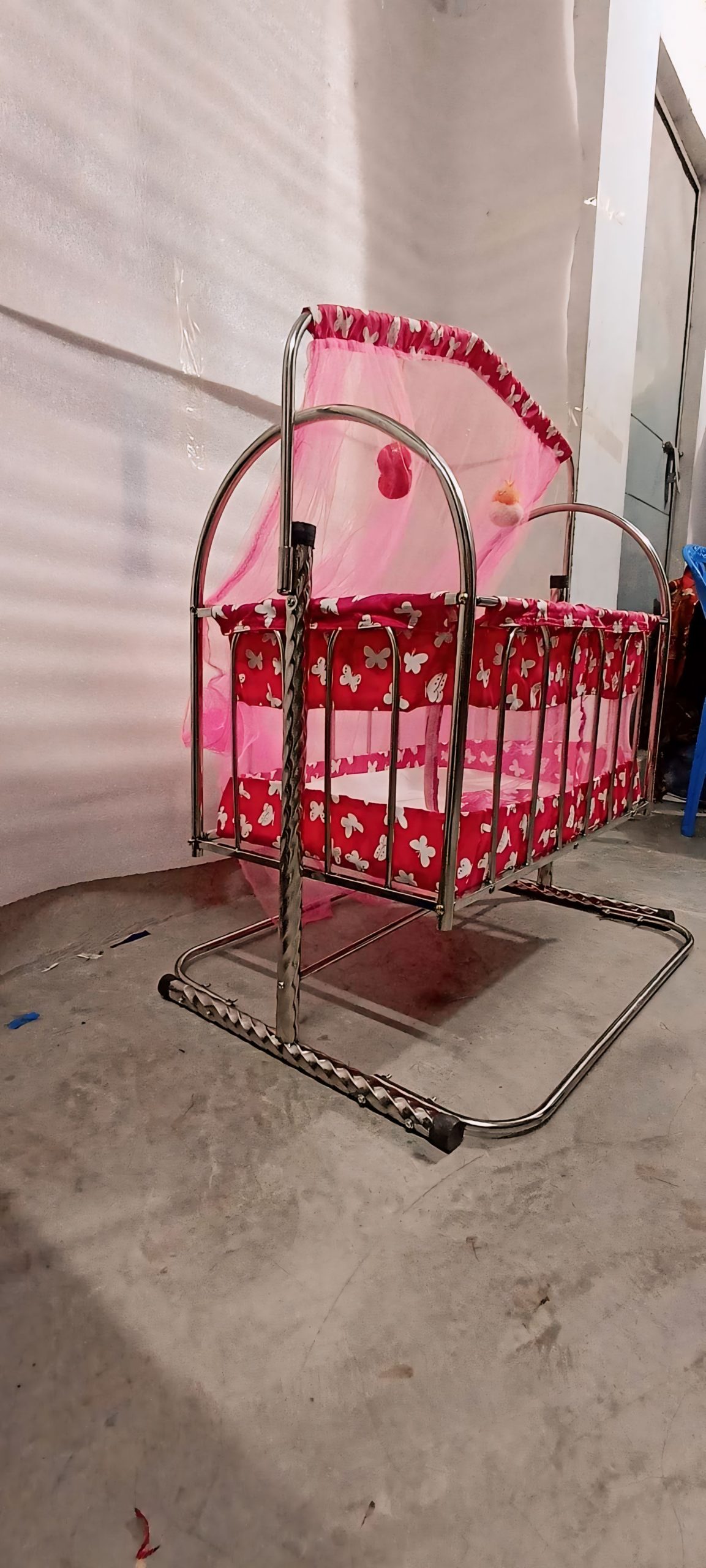 Stainless Steel Dolna Bed For New Born Baby A Cozy Nest Cradle model no ...